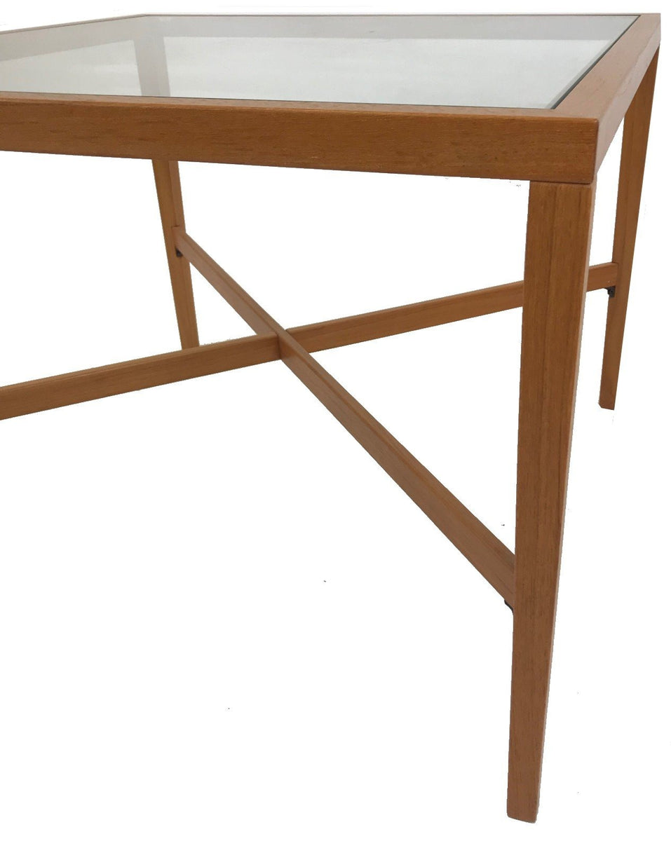 Trekanten 657 Corner Table | International Design Center